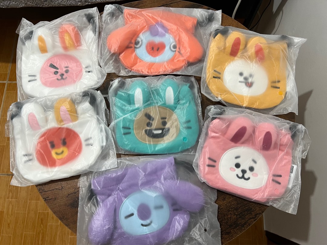 AUTHENTIC Etude House x BT21 Rabbit Pouch Merch, Hobbies & Toys ...