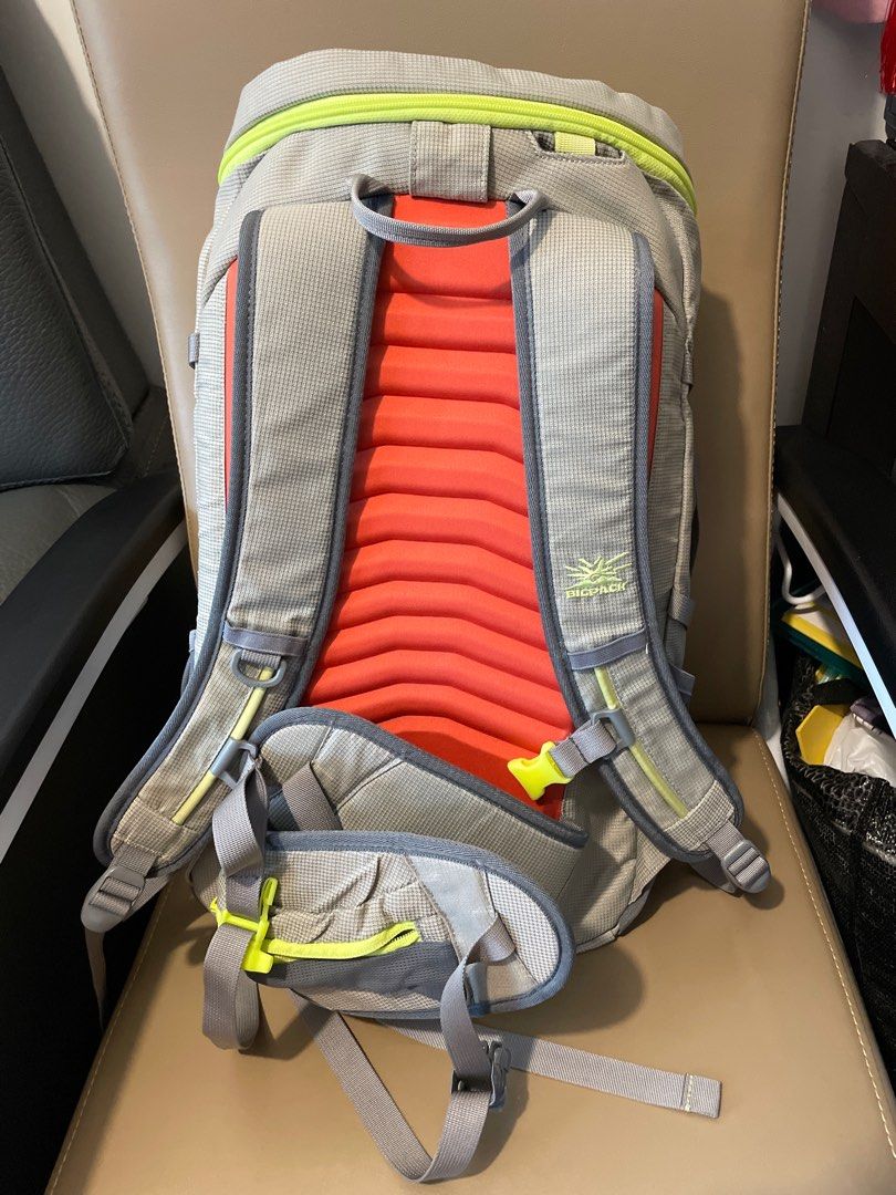 Bigpack Evolution 28L Backpack, 男裝, 袋, 背包 - Carousell
