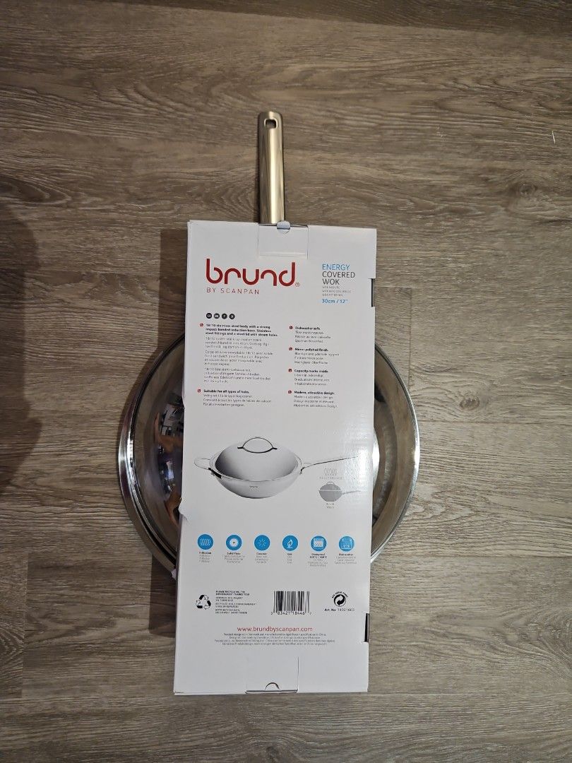Brund by SCANPAN 30cm Wok, Furniture & Home Living, Kitchenware ...