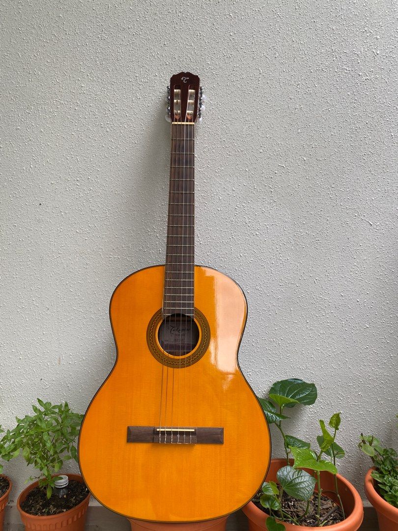 Takamine GC1-NAT Classical, Guitar, Hobbies & Toys, Music & Media, Musical Instruments on Carousell