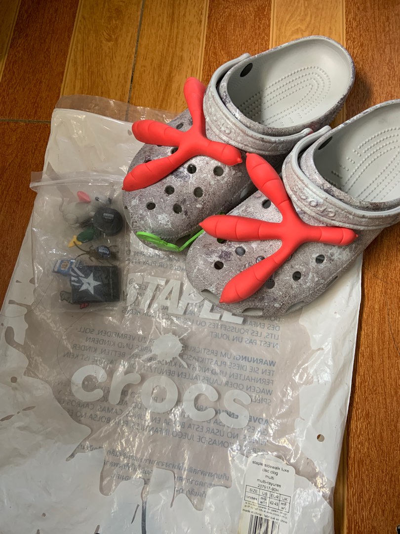 CROCS X STAPLE SIZE 9 TTS. 7.5K ONLY, Men's Fashion, Footwear, Sneakers ...