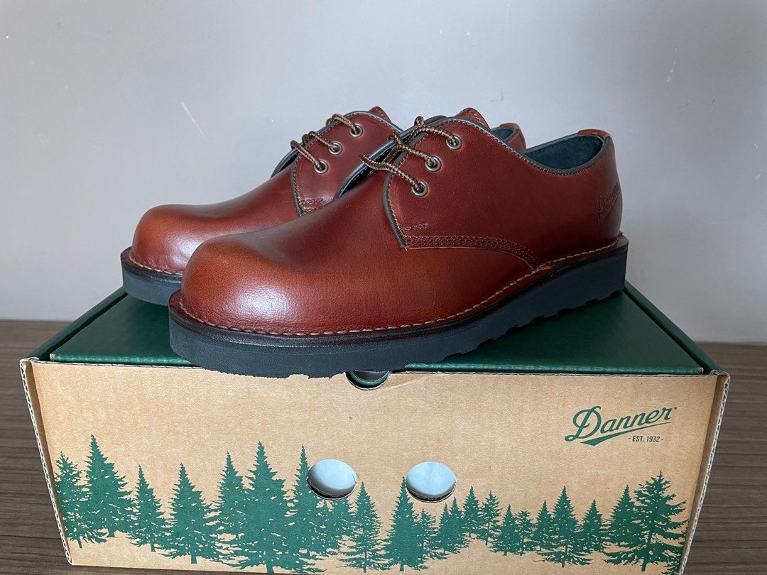 Danner postman shoes, Men's Fashion, Footwear, Casual shoes on Carousell