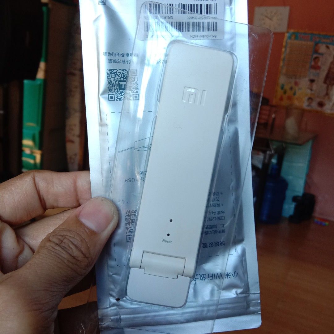 dji tello wifi repeater gamesir all 4.5k, Photography, Drones on Carousell