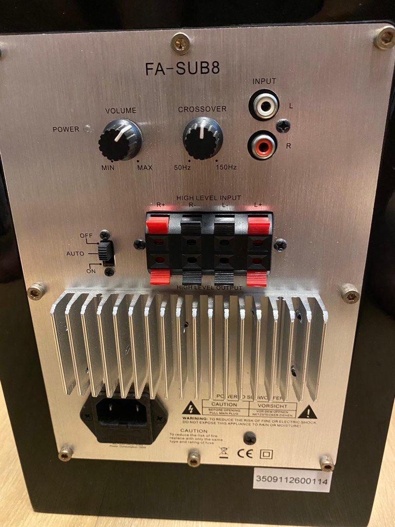 Famous Audio FA-SUB8, 音響器材, 其他音響配件及設備 - Carousell