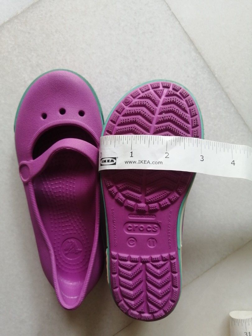 Girls crocs, Babies & Kids, Babies & Kids Fashion on Carousell