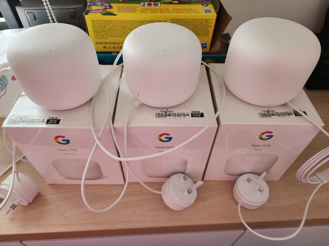 Google nest and router, Mobile Phones & Gadgets, Other Gadgets on Carousell