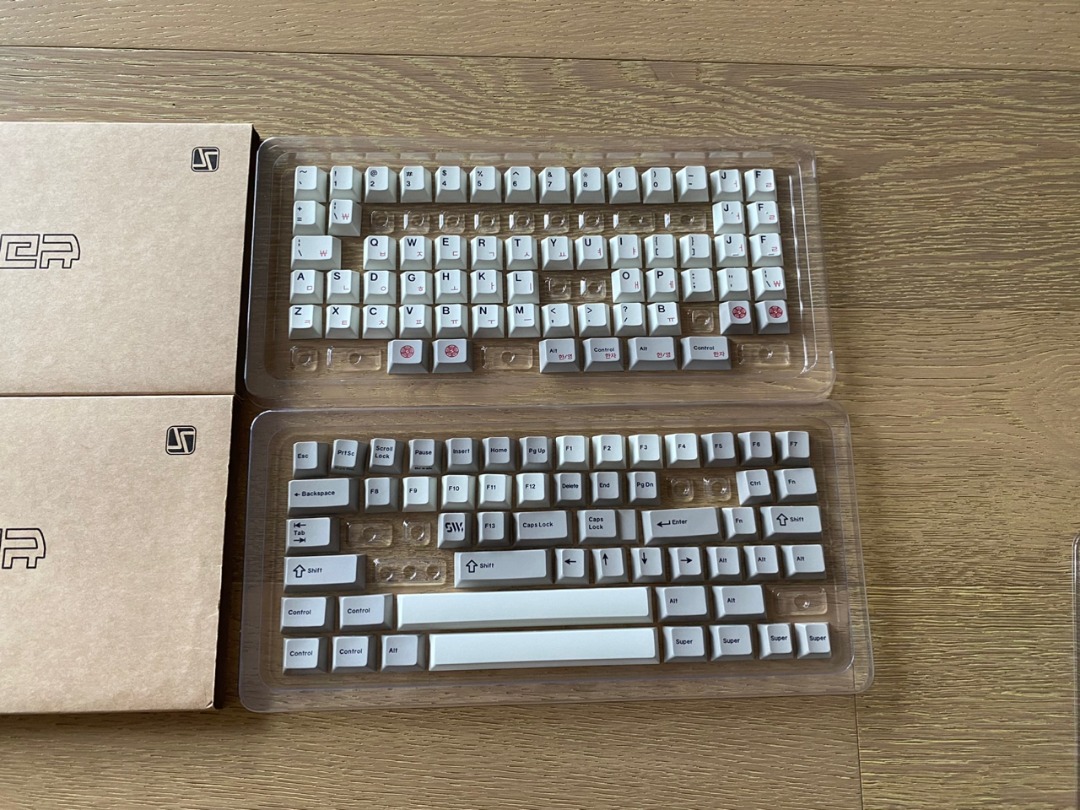 Hammerworks CRP R5, PBT Keycaps, Korean Beige + 80s Mods, Custom ...