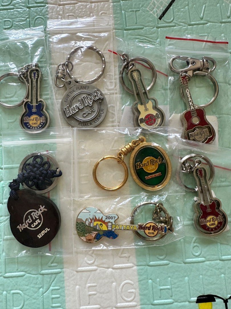 Hard Rock Cafe - Keychains, Hobbies & Toys, Memorabilia & Collectibles ...