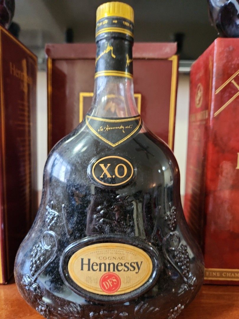 Hennessy xo cognac 1996, Food & Drinks, Alcoholic Beverages on Carousell