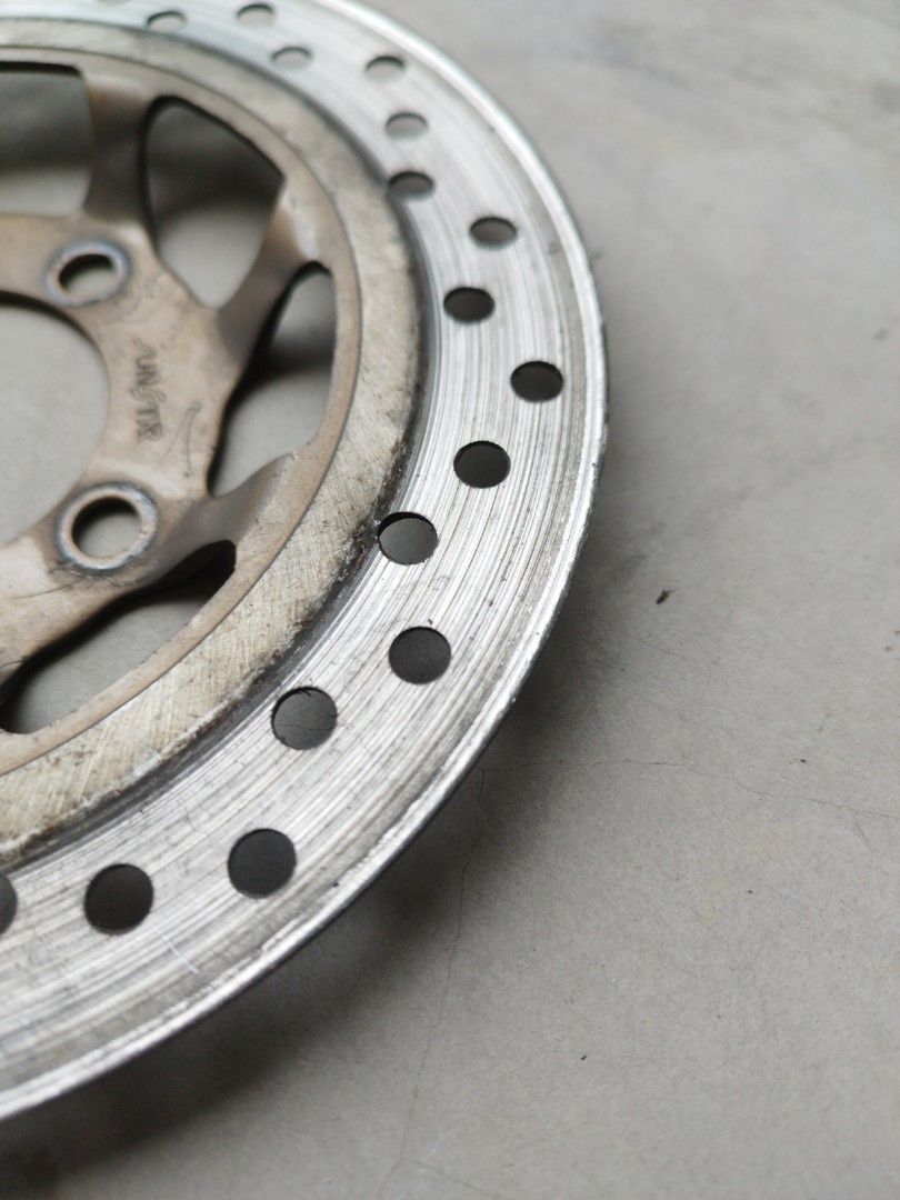 Honda Wave 125 Brake Disc, Motorcycles, Motorcycle Accessories on Carousell