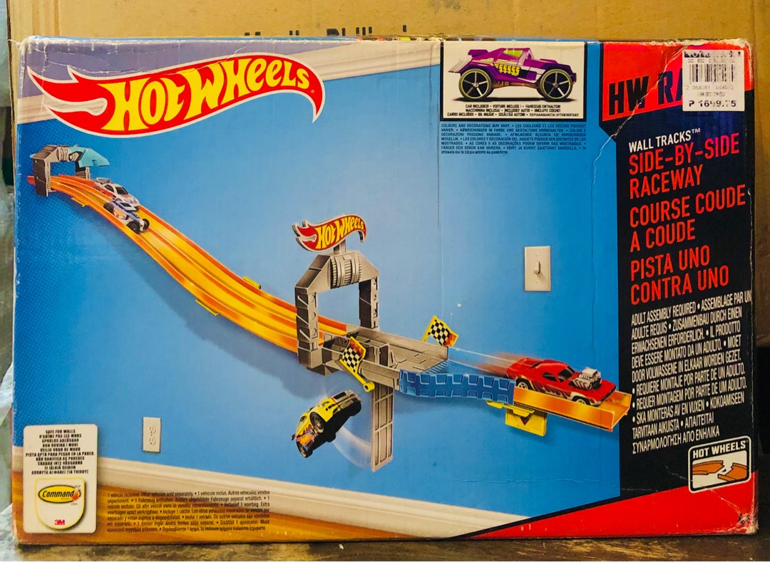 Hot Wheels Wall Tracks Side By Side Raceway (large box) on Carousell