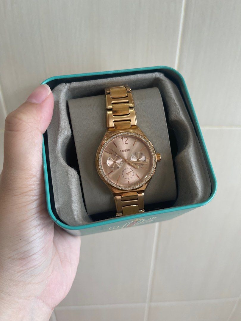 Jam tangan fossil cewe rose gold, Fesyen Wanita, Jam Tangan di Carousell