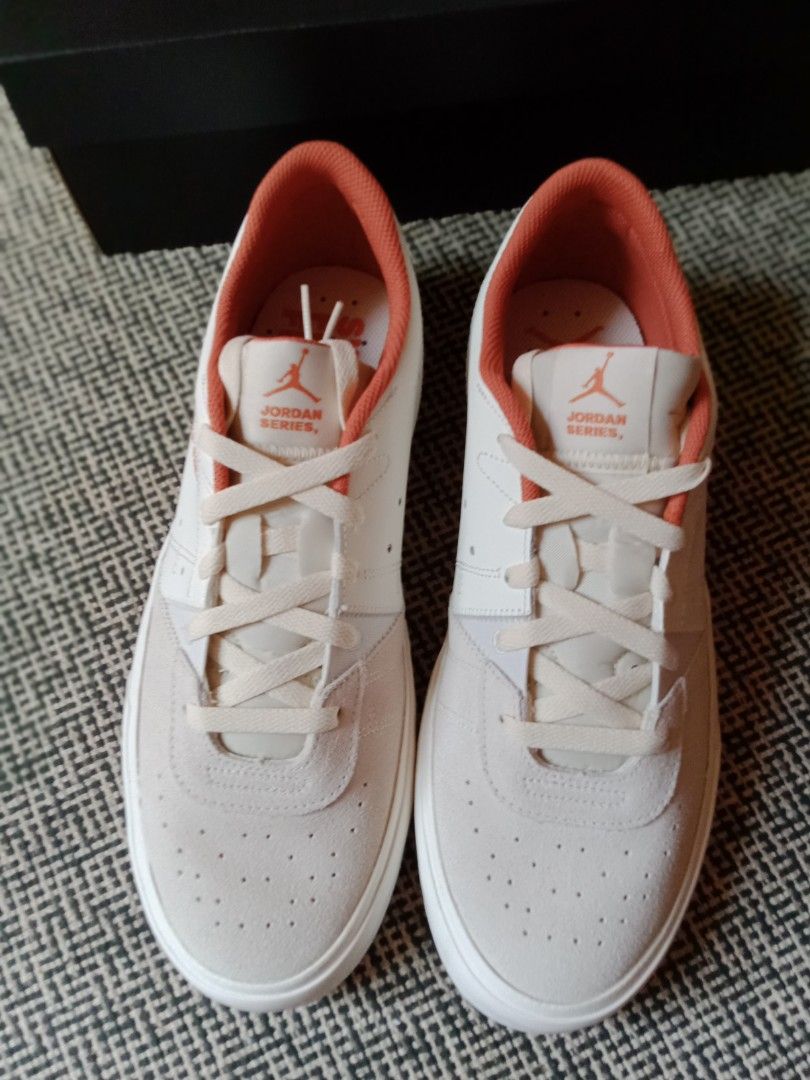 Jordan Series ES, Men's Fashion, Footwear, Sneakers on Carousell
