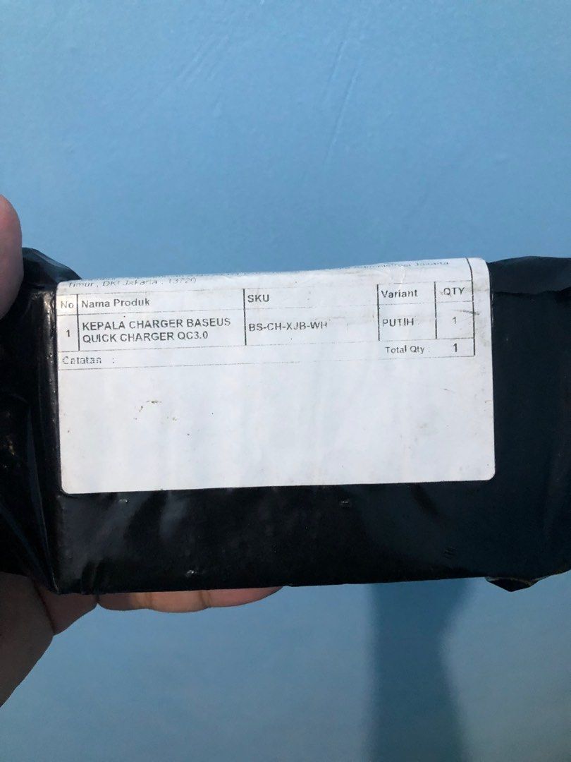 Kepala charger baseus quick charger, Telepon Seluler & Tablet ...