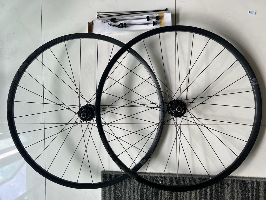 Koozer CX1800 Gravel / Hybrid / Cyclocross / MTB 700C Wheel Set Bike ...