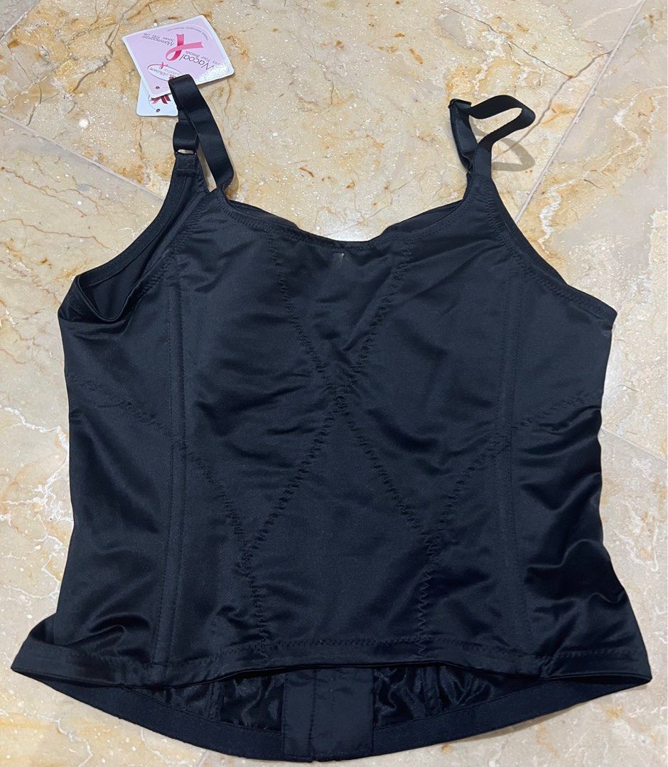 Korset wanita Hitam, Fesyen Wanita, Pakaian Wanita, Atasan di Carousell