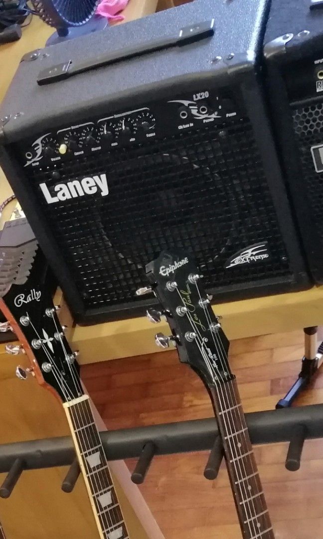 Laney Guitar Amplifier, Hobbies & Toys, Music & Media, Musical ...