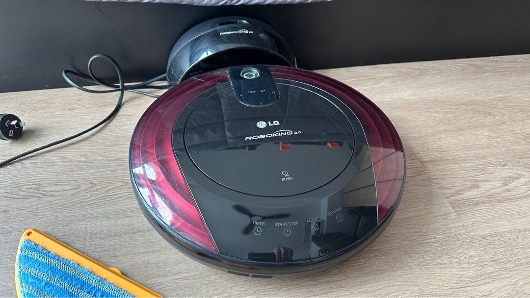 LG RoboKing Vacuum Cleaner, TV & Home Appliances, Vacuum Cleaner ...