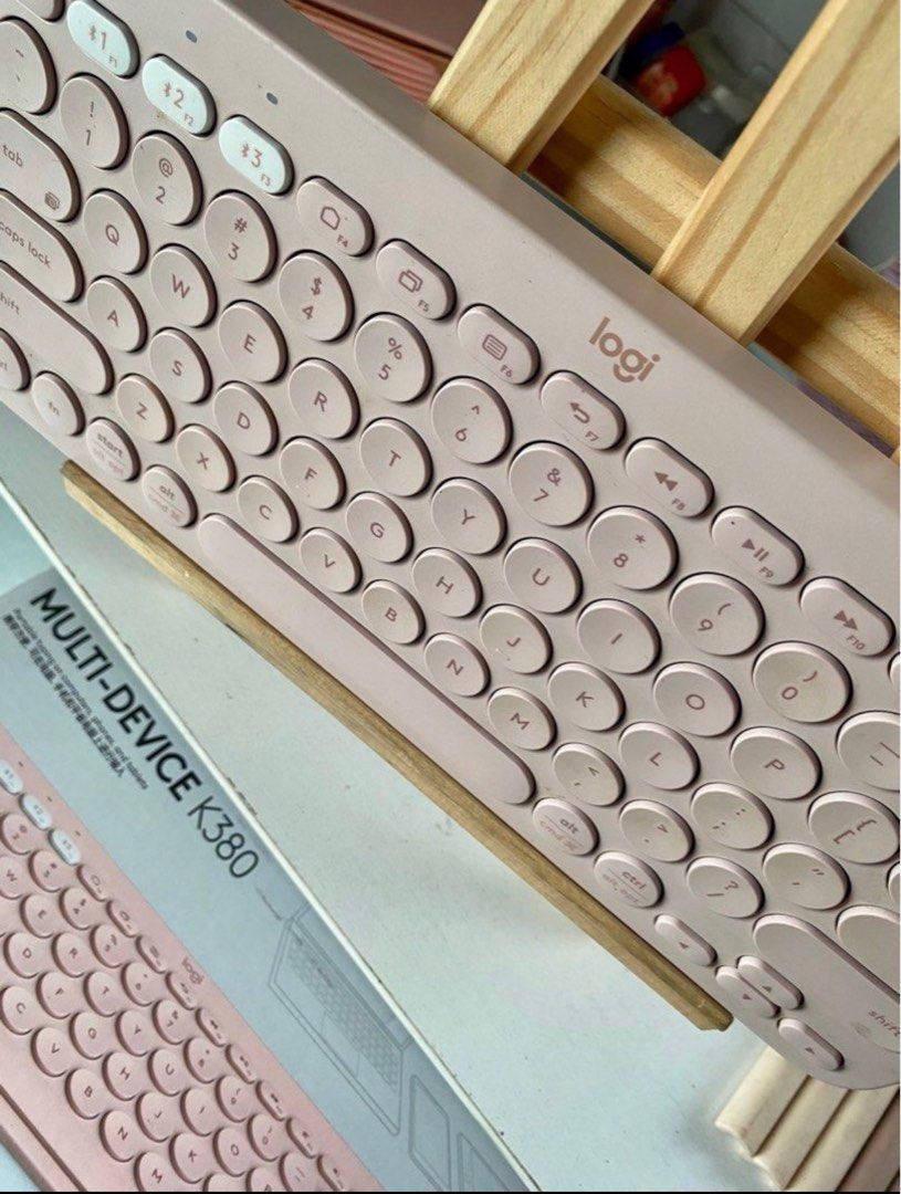 Logitech K380 Bluetooth Keyboard (Pink), Computers & Tech, Parts ...