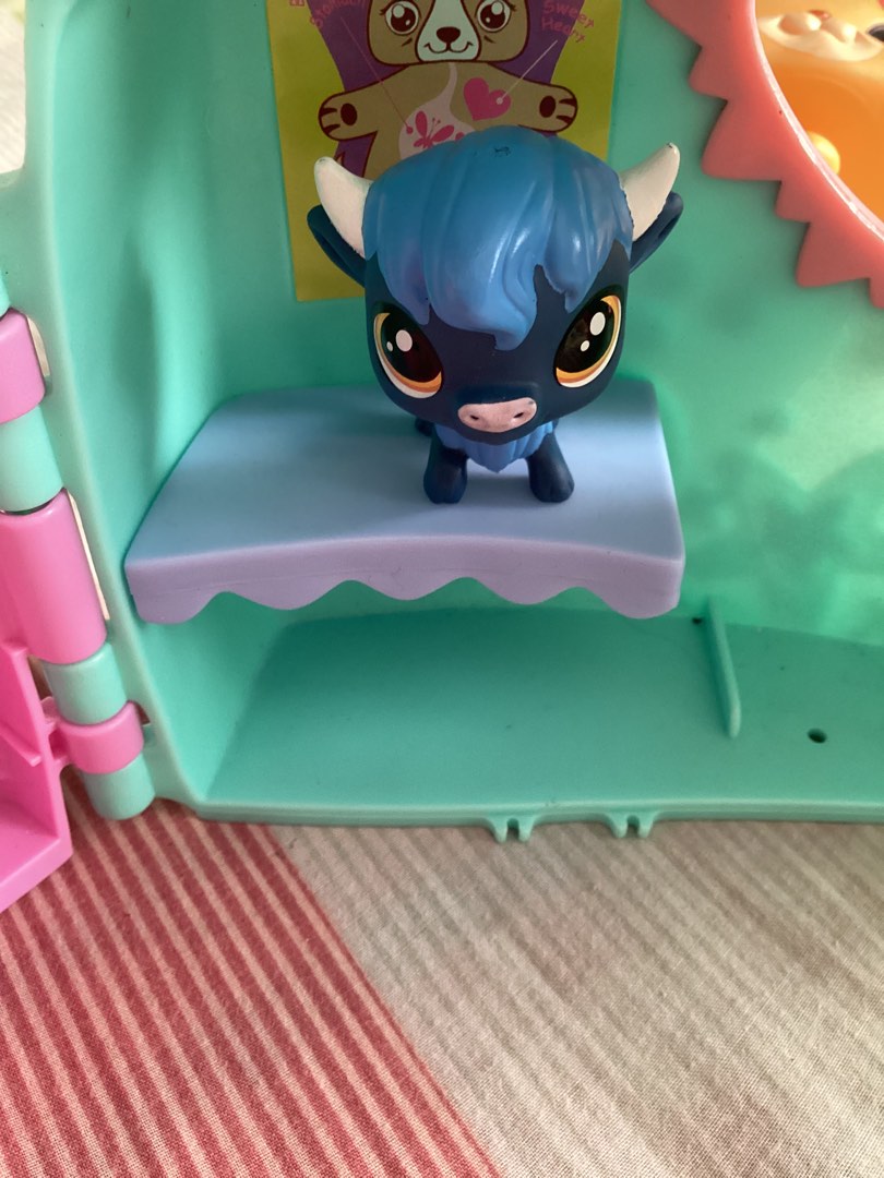LPS Littlest Petshop Hasbro Bull on Carousell