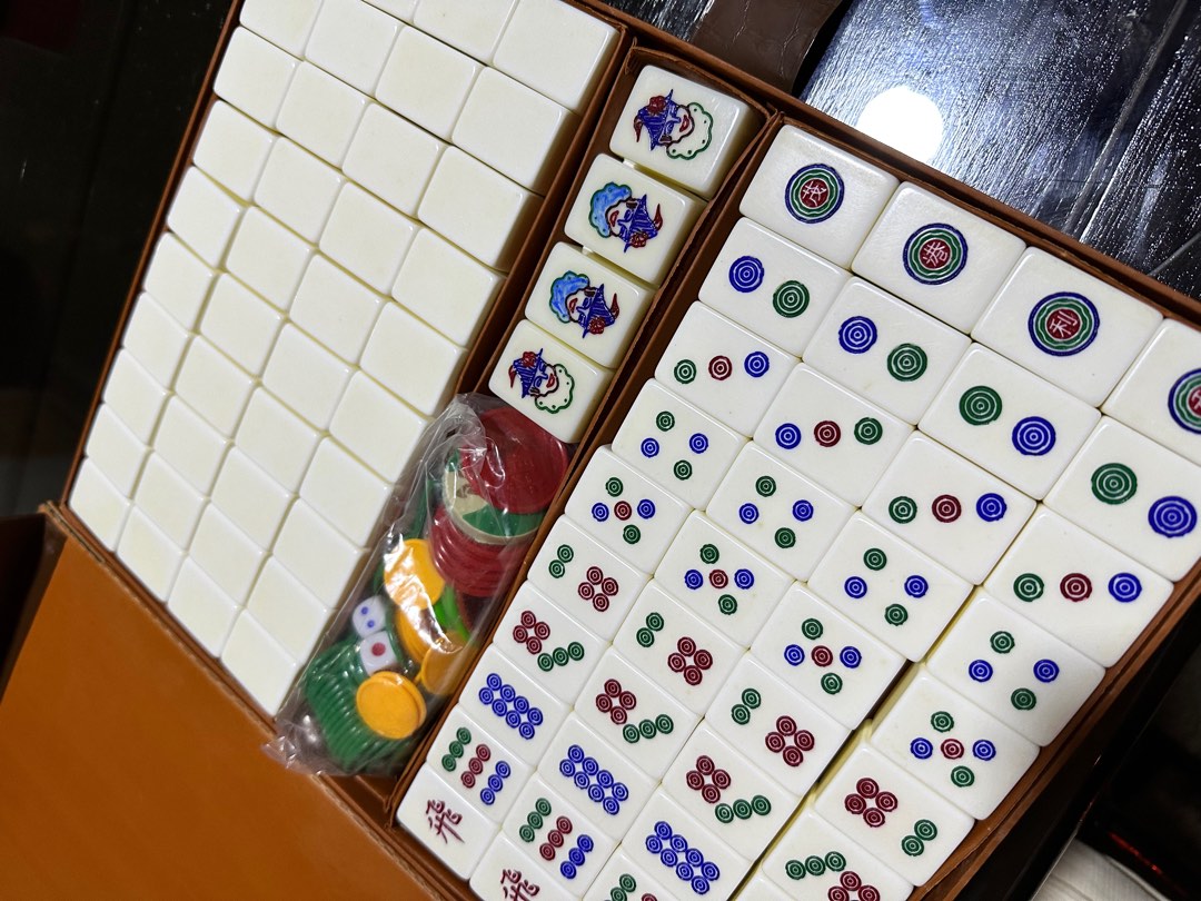 Mahjong sets - 4 to let go (red is sold), Hobbies & Toys, Toys & Games ...