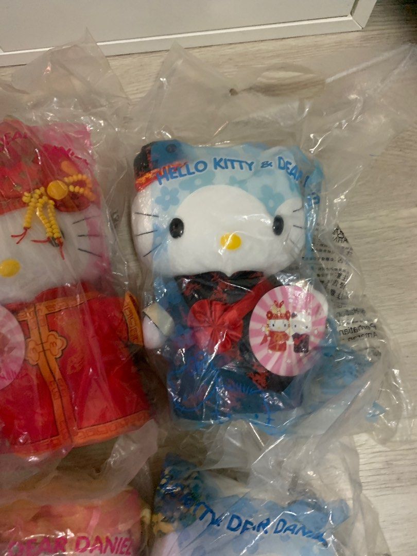 Mcd Hello Kitty Plushie, Hobbies & Toys, Memorabilia & Collectibles ...