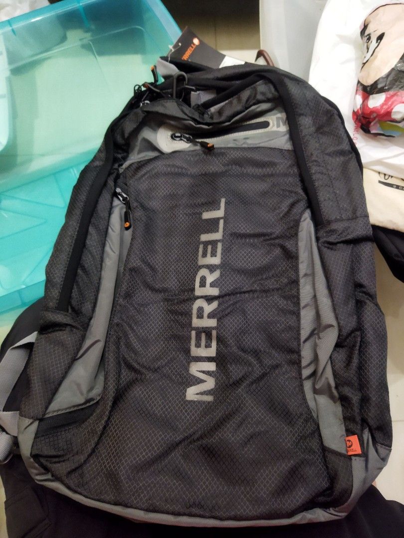 Merrell laptop backpack, Men's Fashion, Bags, Backpacks on Carousell