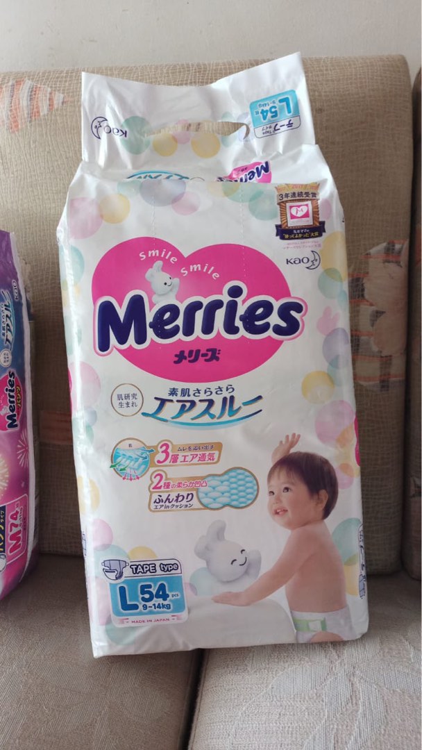Merries Diapers L size, Babies & Kids, Bathing & Changing, Diapers ...