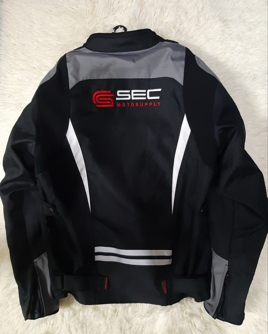 MOTORCYCLE RIDING JACKET on Carousell