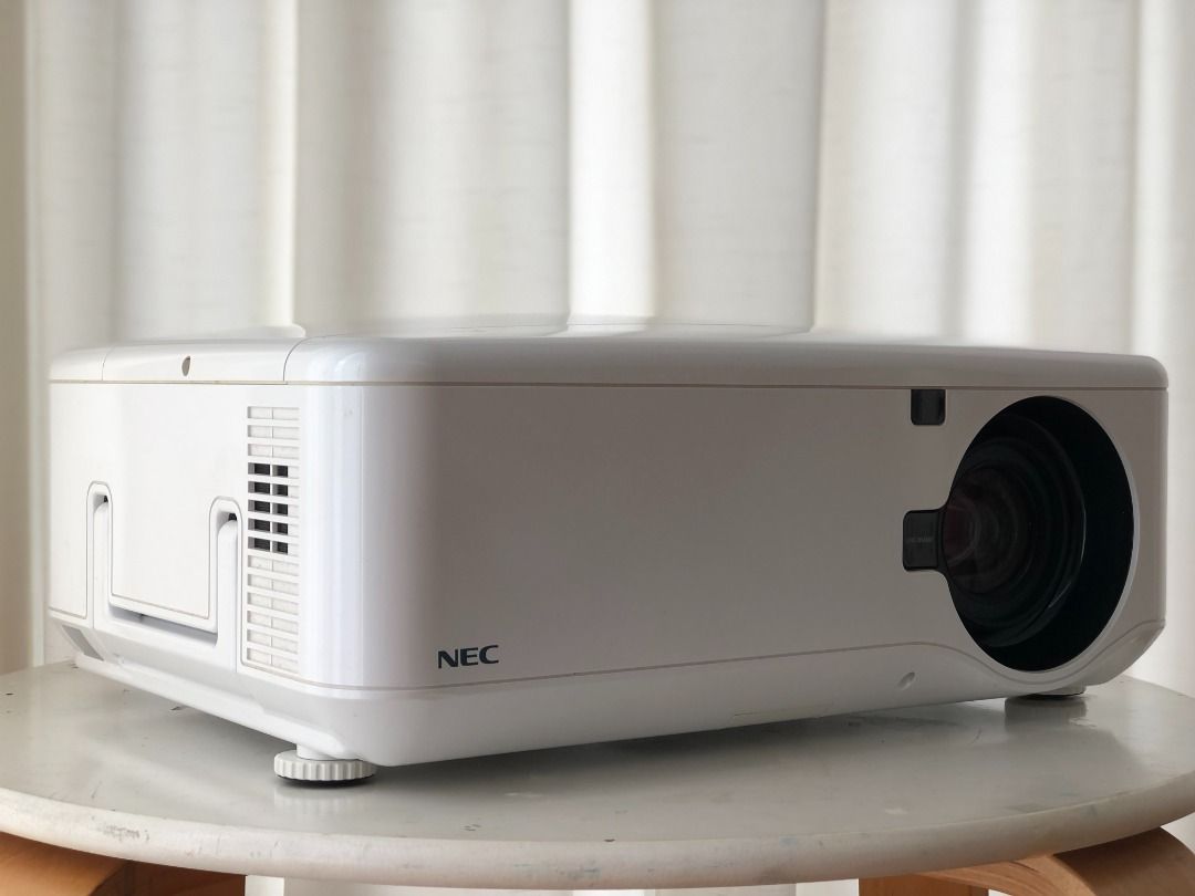 NEC projector, TV & Home Appliances, TV & Entertainment, Projectors on ...