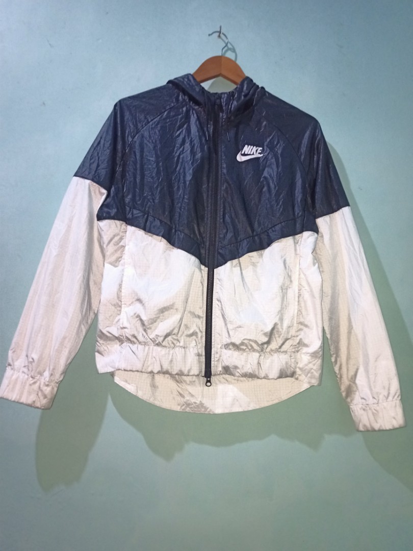 NIKE TWO TONE WINDBREAKER, Women's Fashion, Coats, Jackets and ...