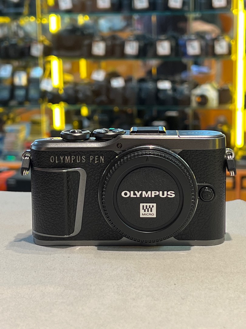 Olympus Pen EPL10 E-PL10 PL10 輕身細部 旅行好方便 有反mon自拍 有防震影相拍片 機身靚仔 簡易操控 有藝術濾 ...