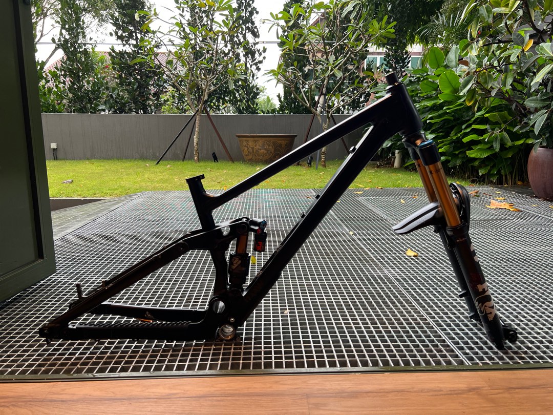 RAAW JIBB frame kit with Fox 36 Fork, Sports Equipment, Bicycles ...