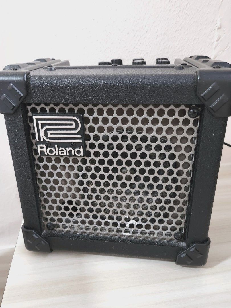 Roland Micro Cube Guitar Amplifier Hobbies And Toys Music And Media Musical Instruments On Carousell
