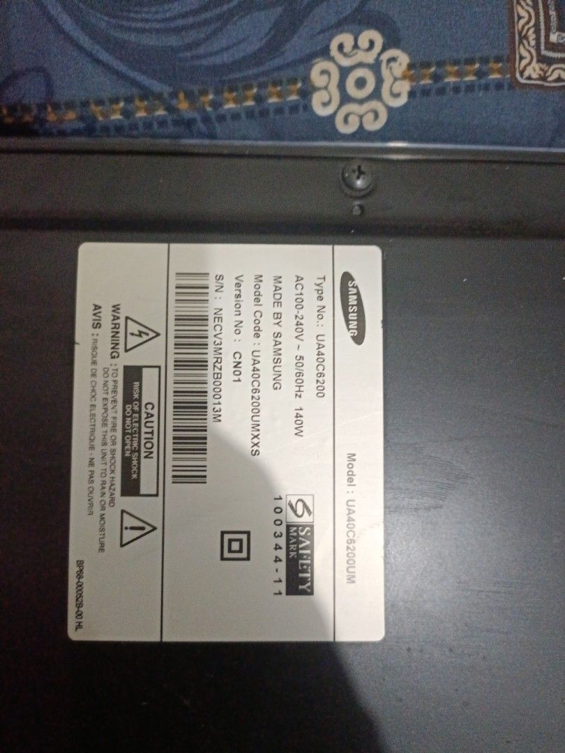 Samsung 42 inc LED tv normal TV, TV & Home Appliances, TV ...