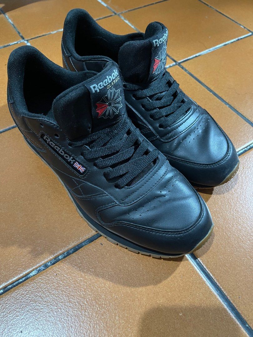 Sepatu reebok classic kulit, Fesyen Pria, Sepatu , Sneakers di Carousell