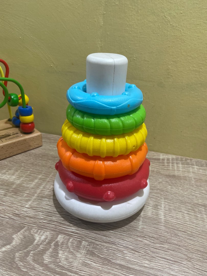 Sort and stack tower on Carousell