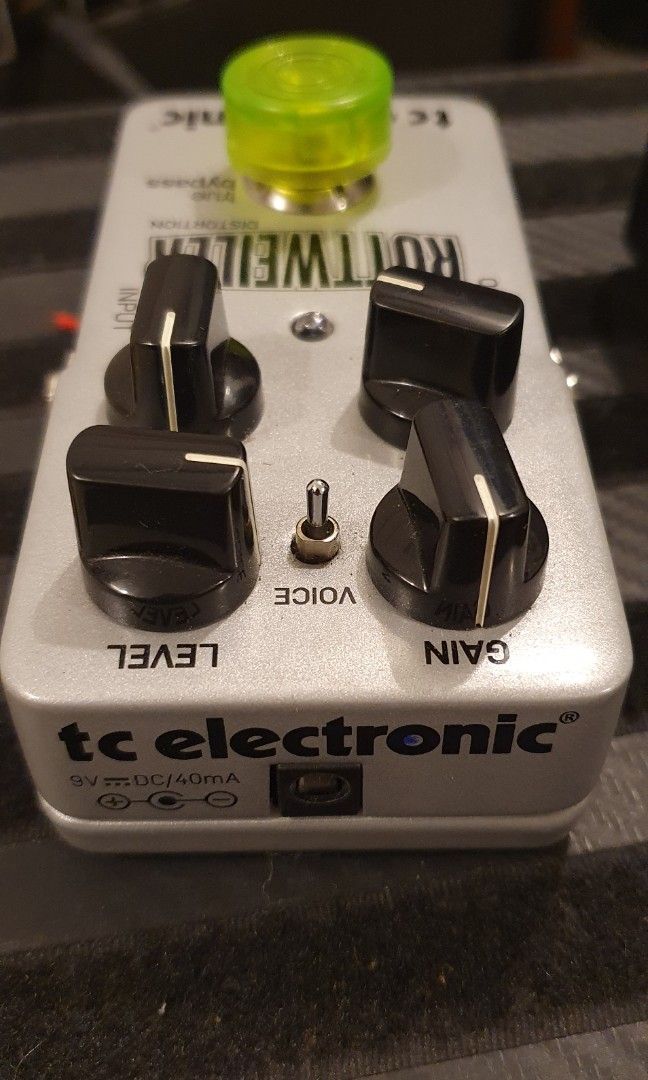 TC Electronic Rottweiler Distortion, Hobbies & Toys, Music & Media ...