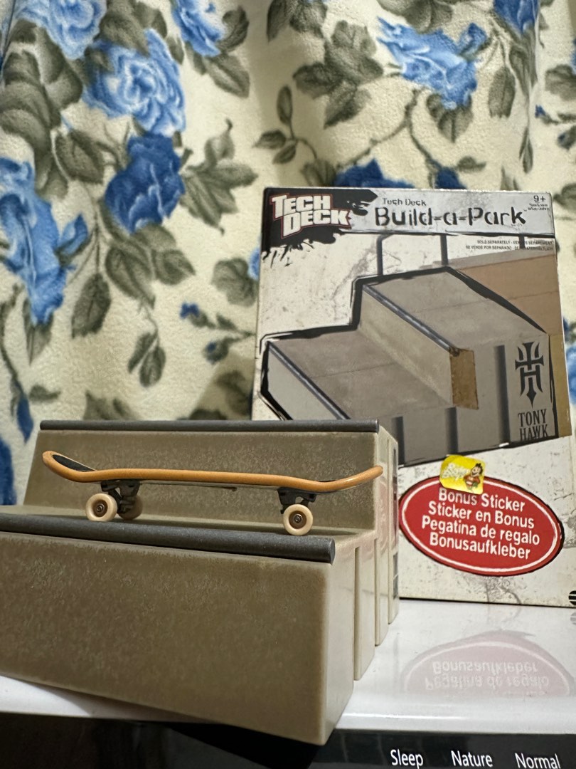JUAL CEPAT !!! Tech Deck Build a Park, Toys & Collectibles, Mainan di ...