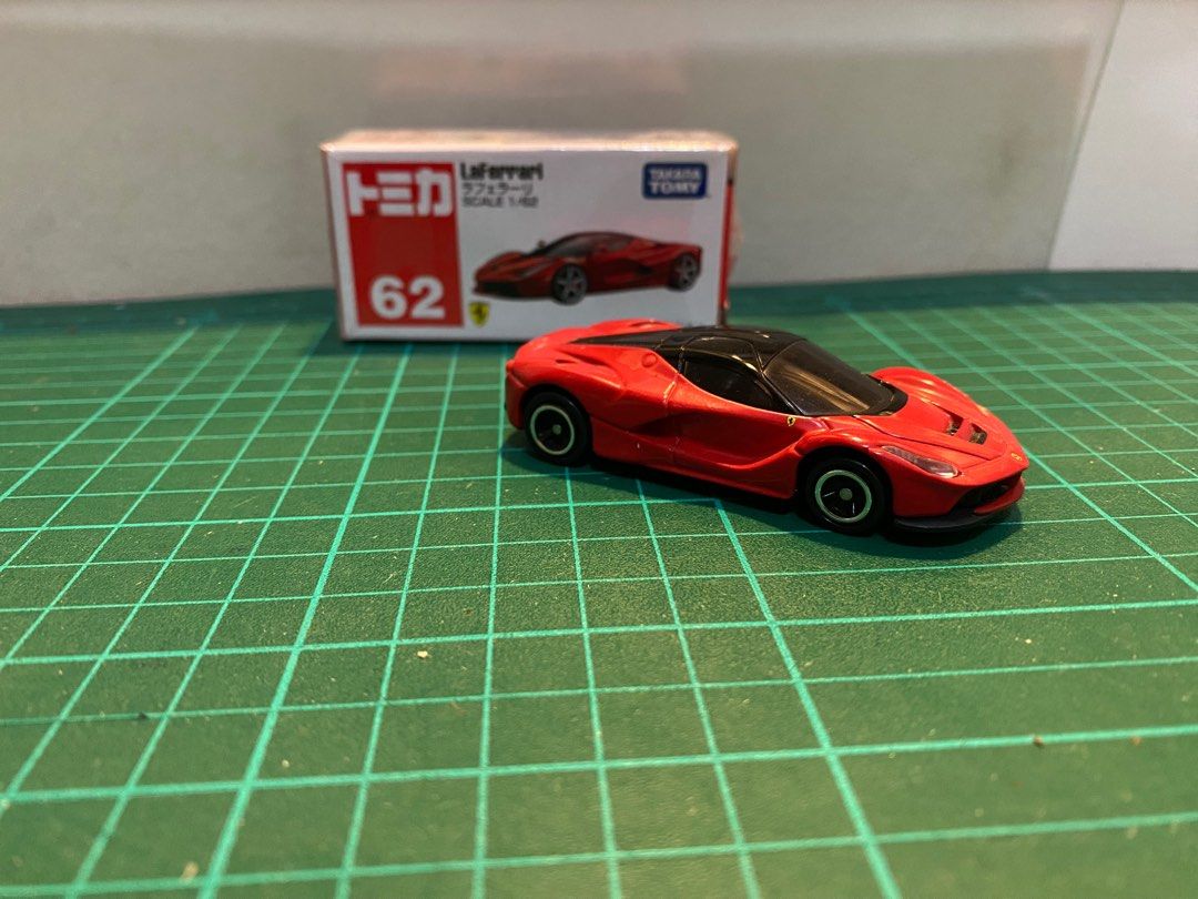 Tomica 62 laferrari, 興趣及遊戲, 玩具 & 遊戲類 - Carousell
