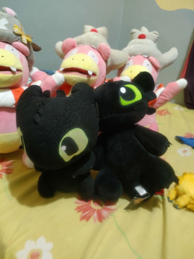 Toothless bundle (batt op working yung isa), Hobbies & Toys, Toys ...