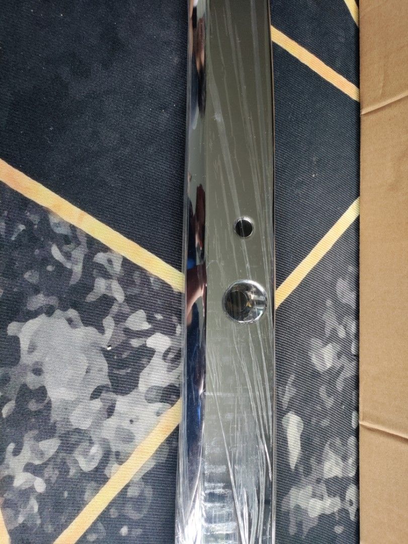 Toyota Hiace Rear door handle, Car Accessories, Accessories on Carousell