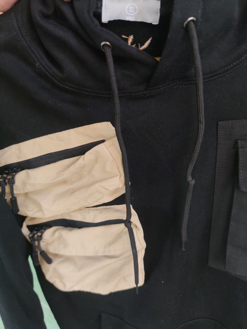 Travis Scott Utility Multi Pocket on Carousell