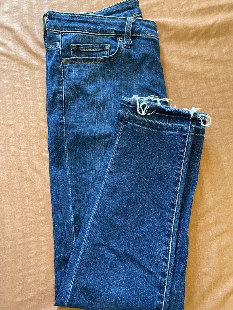 Uniqlo Ultra Stretch Skinny High Rise Jeans on Carousell