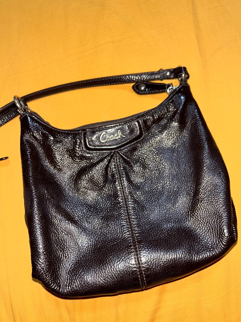 100% Authentic Coach Sling Bag, Women's Fashion, Bags & Wallets, Cross ...