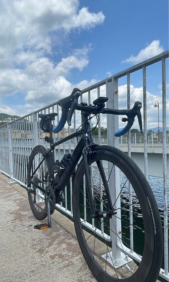 2022 Giant tcr sl2 c夾 鋁架 全車走 可小議, 運動產品, 單車及配件, 單車 - Carousell