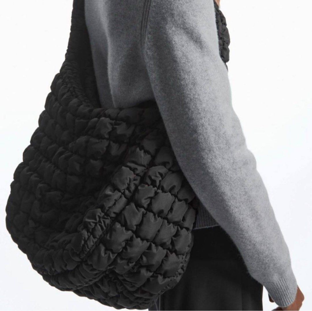 Authentic COS Quilt Shoulder Bag (Large), Women's Fashion, Bags ...