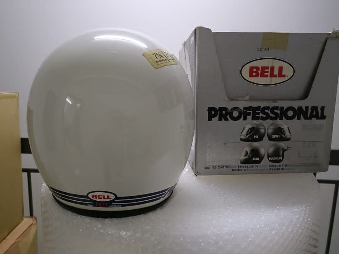 BELL MAGNUM SUPER (NOS), Motorcycles, Motorcycle Apparel on Carousell
