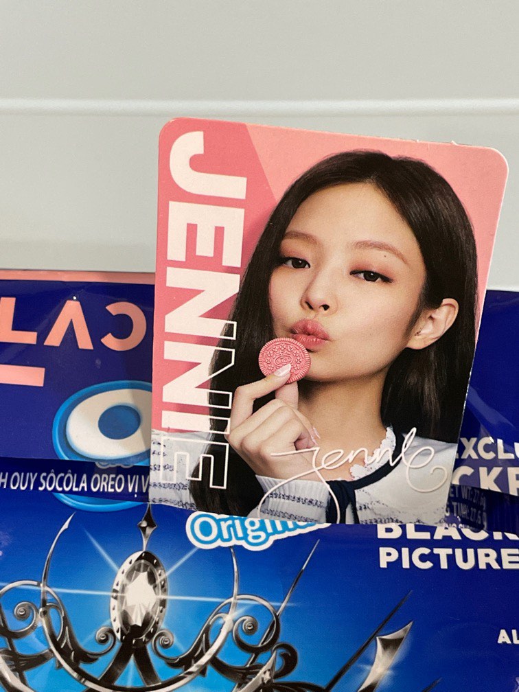BLACKPINK JENNIE OREO PC, Hobbies & Toys, Memorabilia & Collectibles, K ...