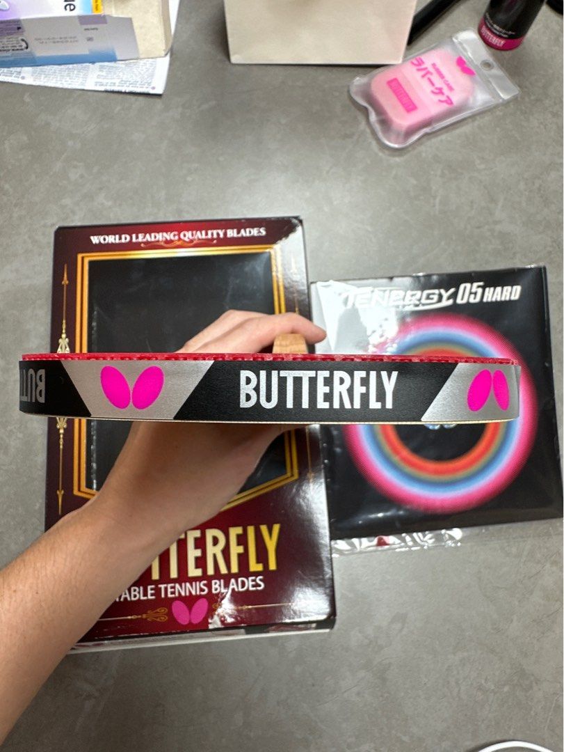 Butterfly Cypress G Max S with Tenergy 05 Hard, Sports Equipment ...